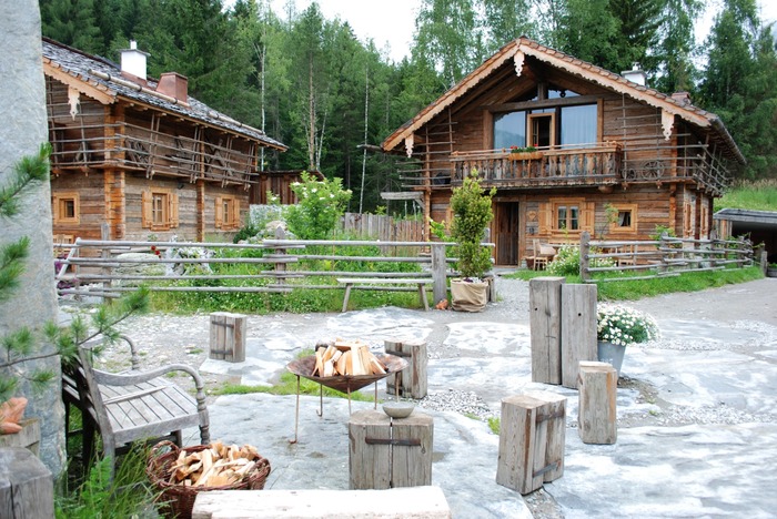 > Priesteregg - Bergdorf :: lebensart.wien