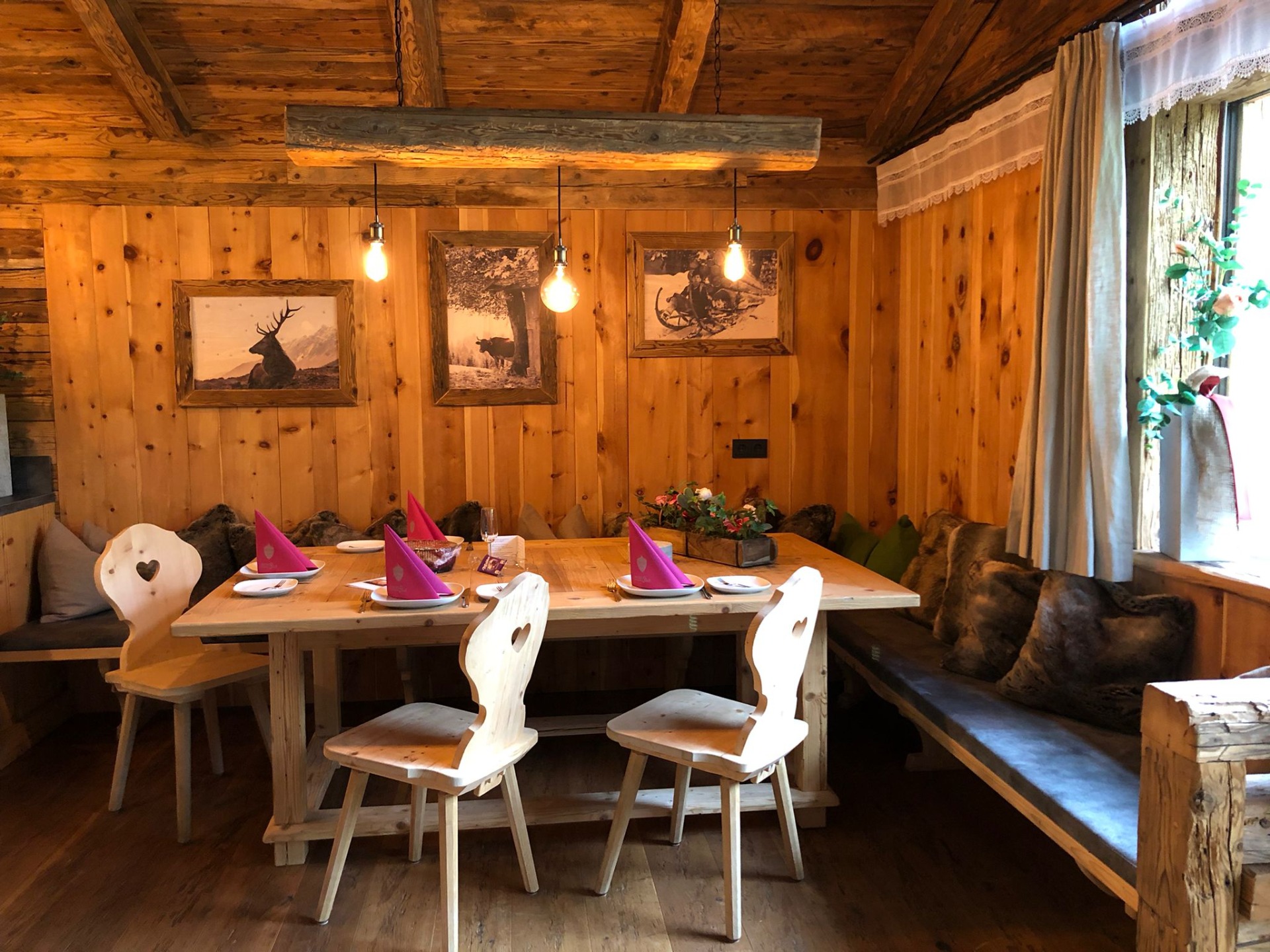 > Bergdorf PRECHTLGUT :: lebensart.wien